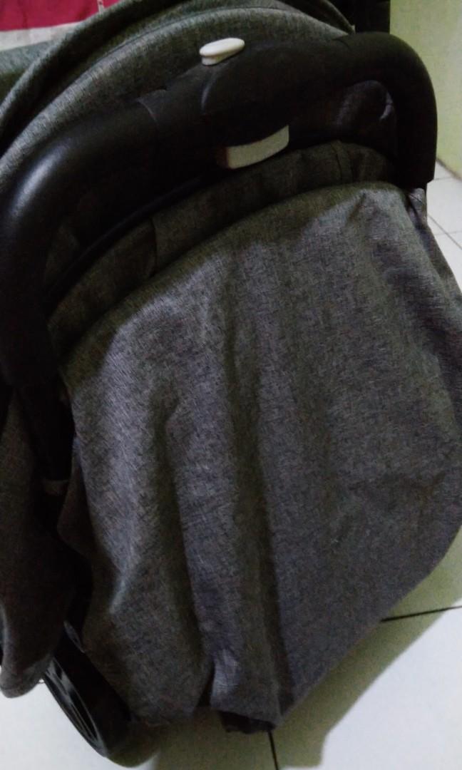 Stroller cocolatte iconic plus, Bayi & Anak, Kereta, Kursi Goyang ...