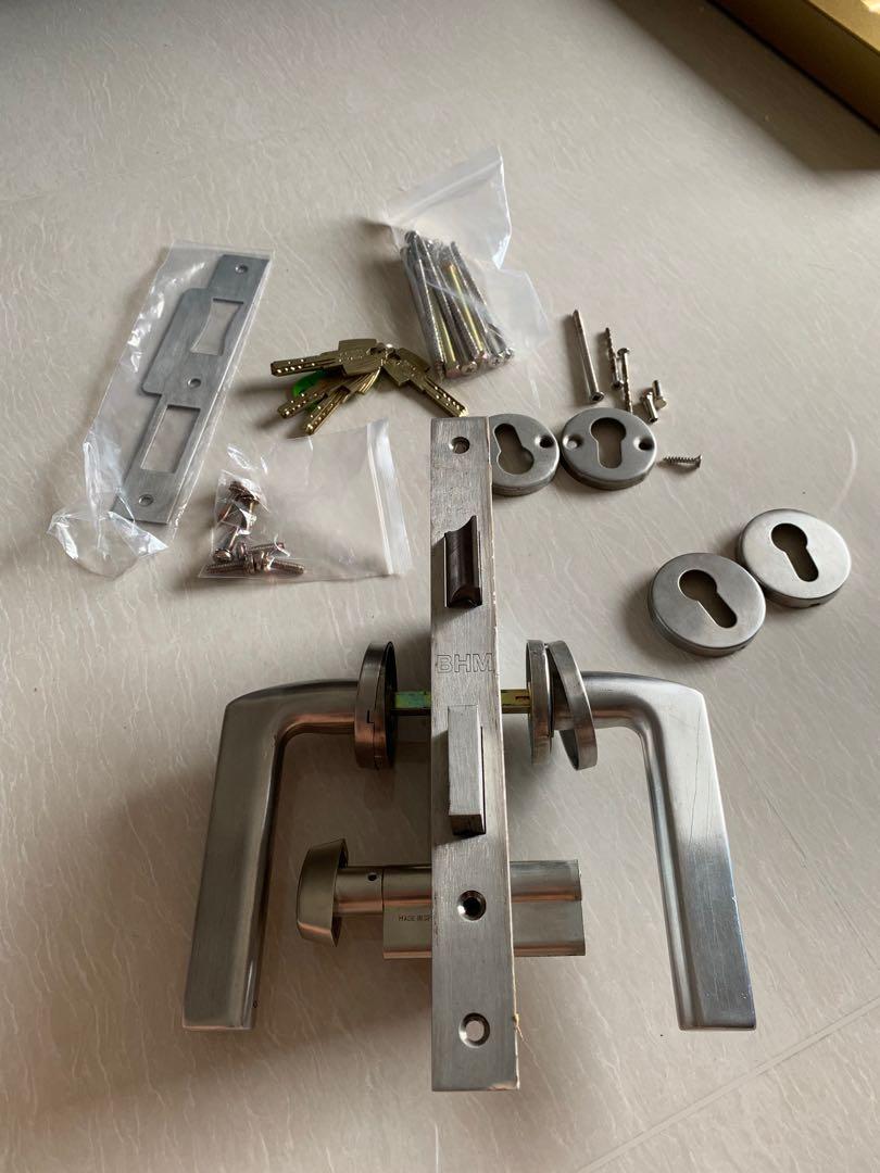 Tesa assa abloy T60 cylinder - main door lock, Everything Else on Carousell