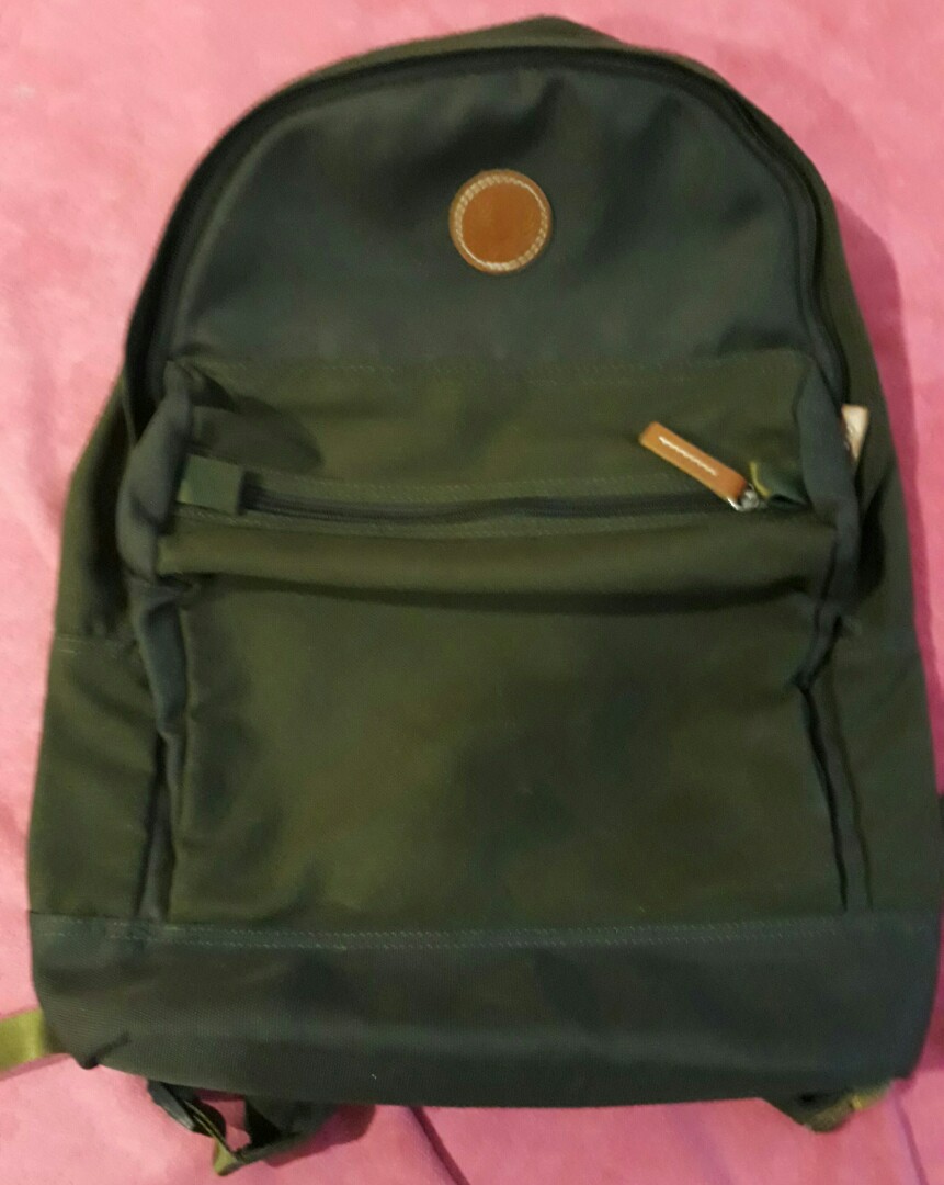 Fred Perry backpack weekender, Men's Fashion, Bags, Backpacks on Carousell