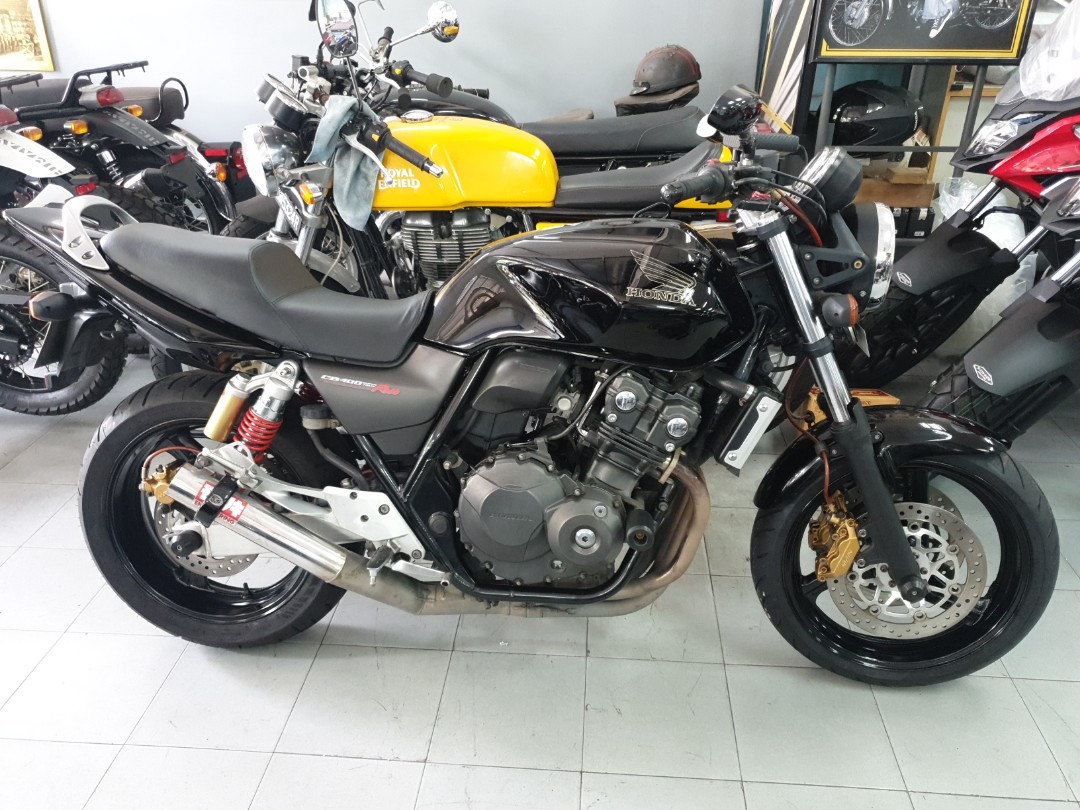 Honda CB400 Revo, Motorcycles, Motorcycles for Sale, Class 2A on Carousell