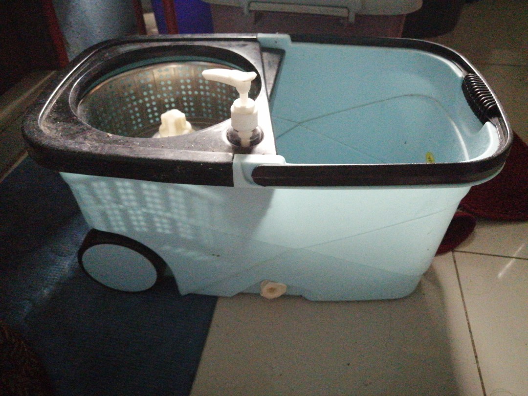 Spinner mop, Health & Nutrition, Assistive & Rehabilatory Aids ...