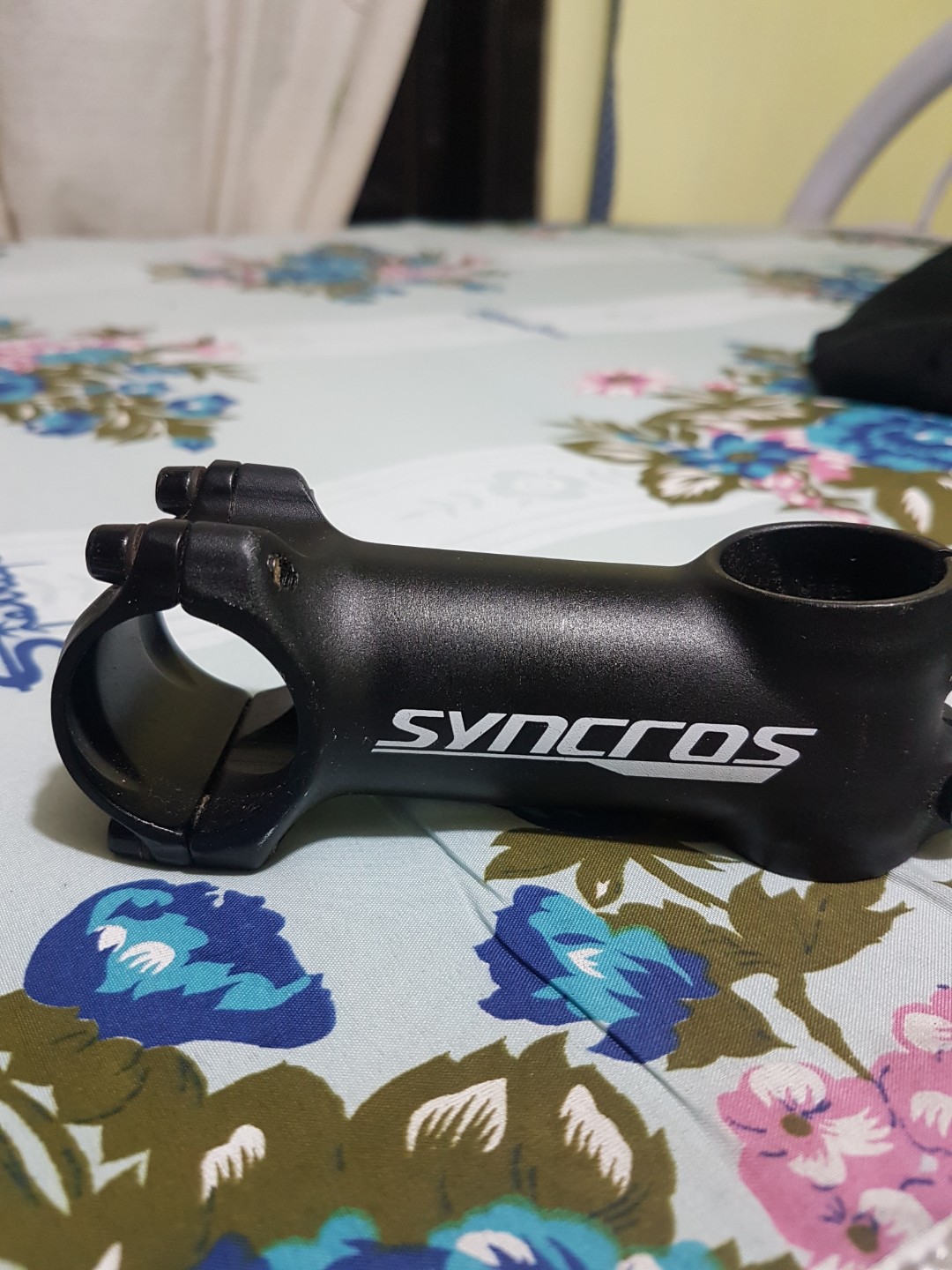 Syncros stem, Sports Equipment, Bicycles & Parts, Bicycles on Carousell
