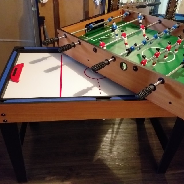 4 in 1 game table, Hobbies & Toys, Toys & Games on Carousell