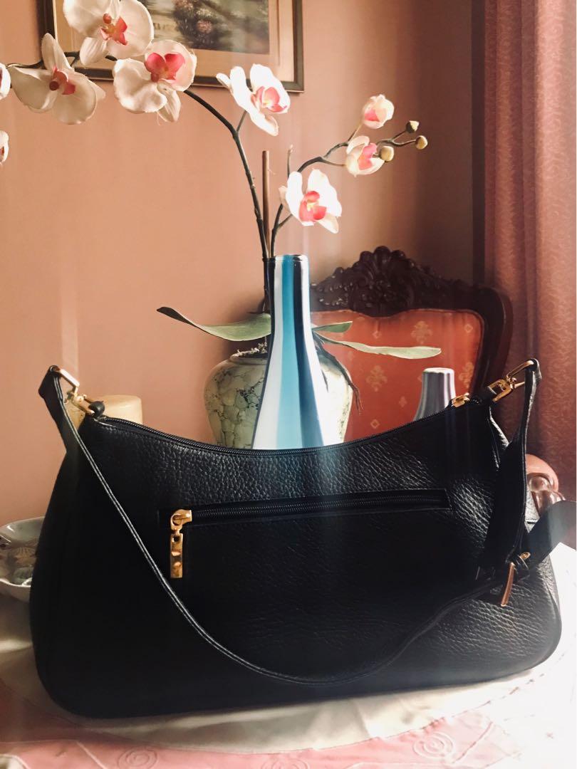 Coiner Genuine Leather Shoulder bag, Women's Fashion, Bags & Wallets ...