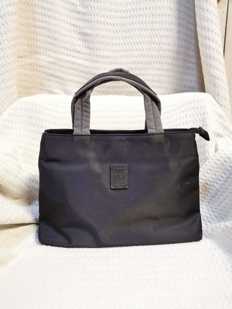 Daks handbag, Women's Fashion, Bags & Wallets, Tote Bags on Carousell