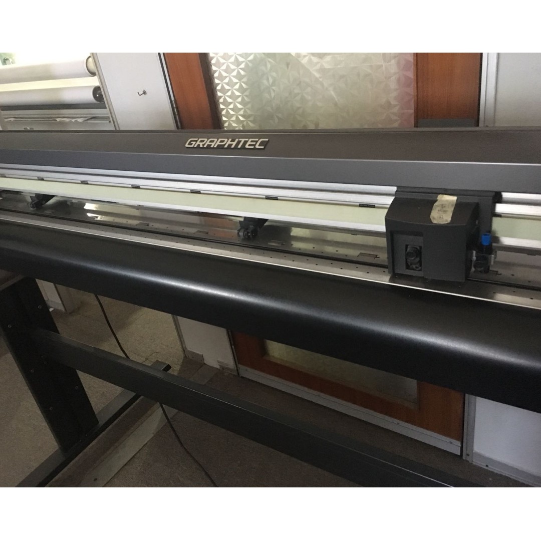 Graphtec Cutter, Hobbies & Toys, Stationery & Craft, Craft Supplies ...