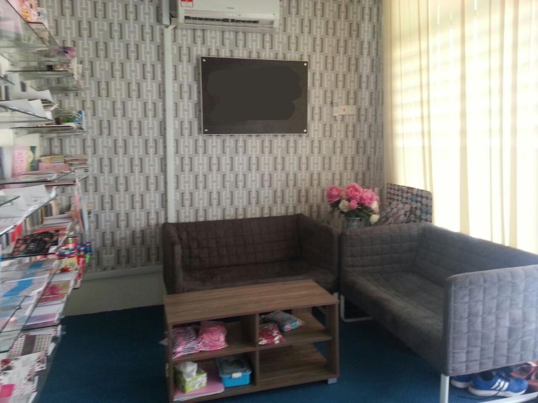 OFFICE PLATINUM WALK SETAPAK, Property, For Sale on Carousell