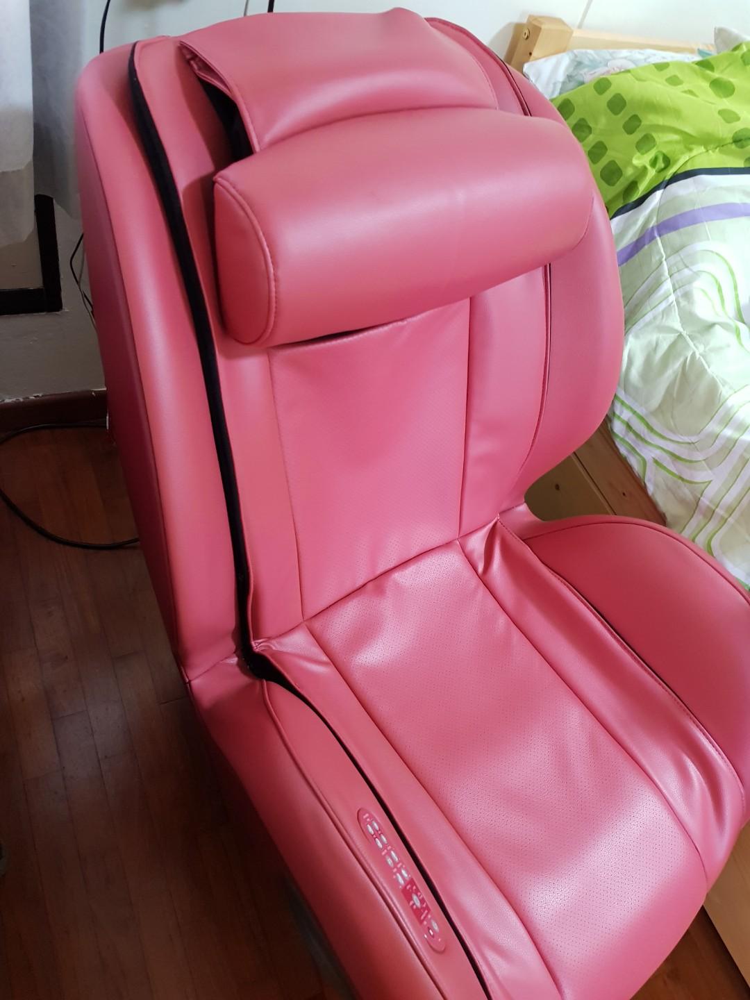 Osim Udivine Mini Massage Chair, Furniture & Home Living, Furniture ...