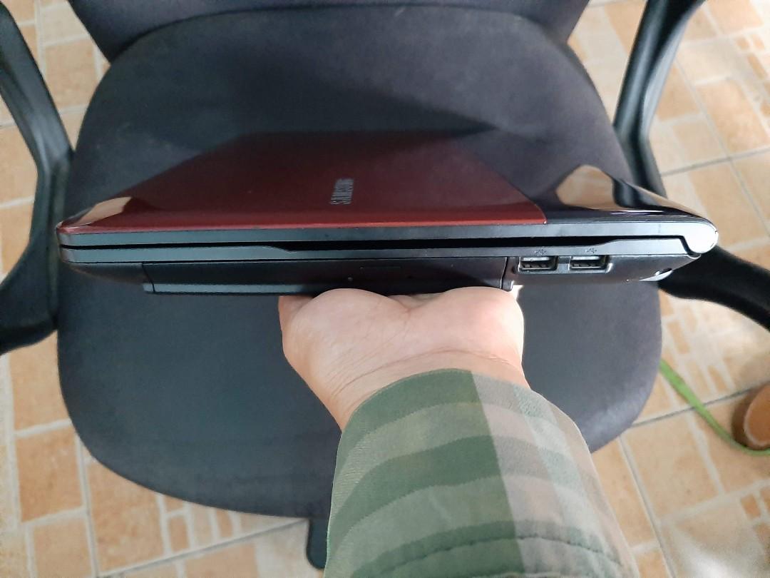 SAMSUNG LAPTOP (RED), Computers & Tech, Laptops & Notebooks on Carousell