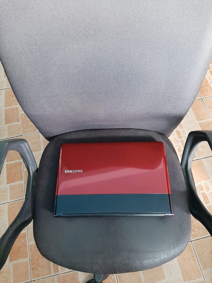 SAMSUNG LAPTOP (RED), Computers & Tech, Laptops & Notebooks on Carousell
