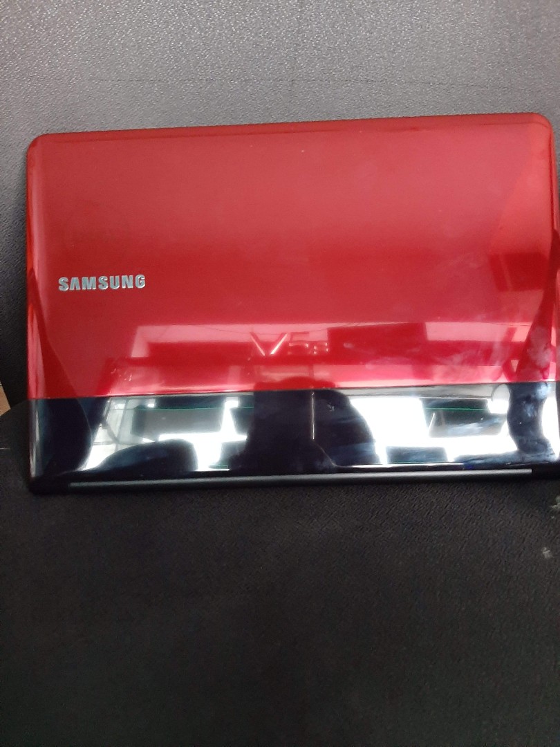 SAMSUNG LAPTOP (RED), Computers & Tech, Laptops & Notebooks on Carousell
