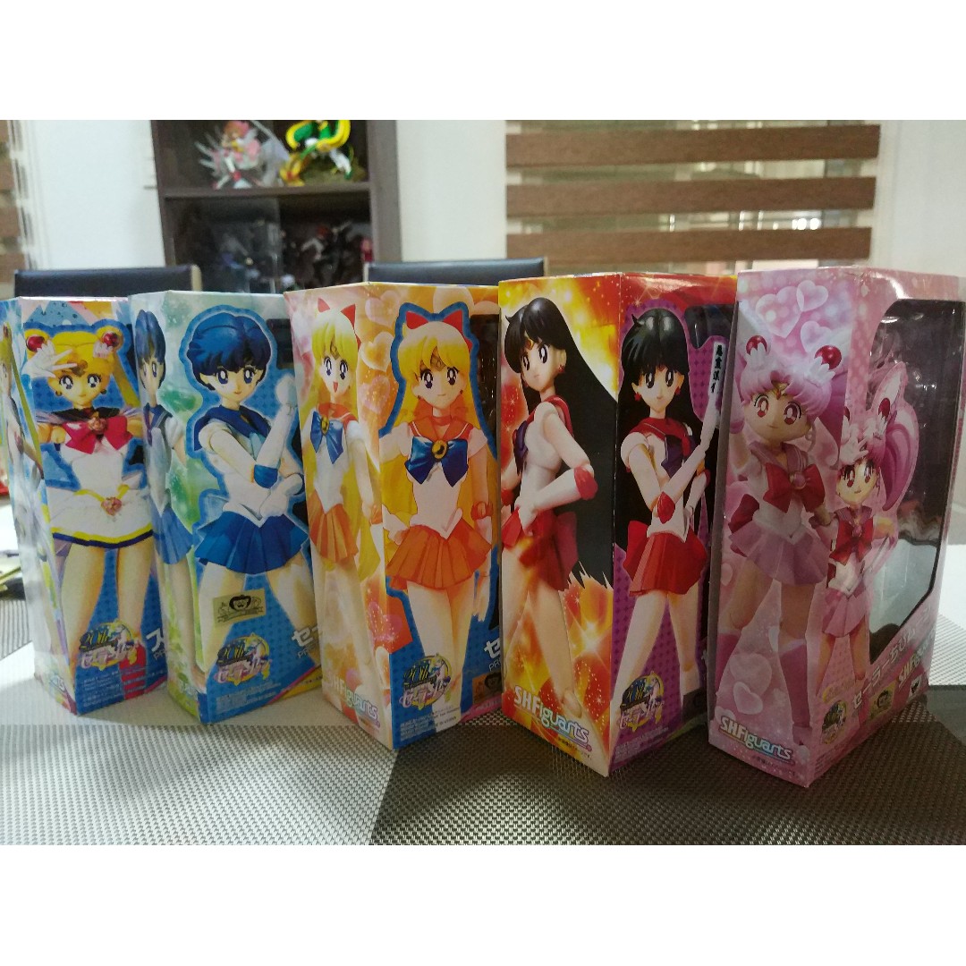 S H Figuarts Super Sailor Moon Sailor Chibi Moon Sailor Mercury