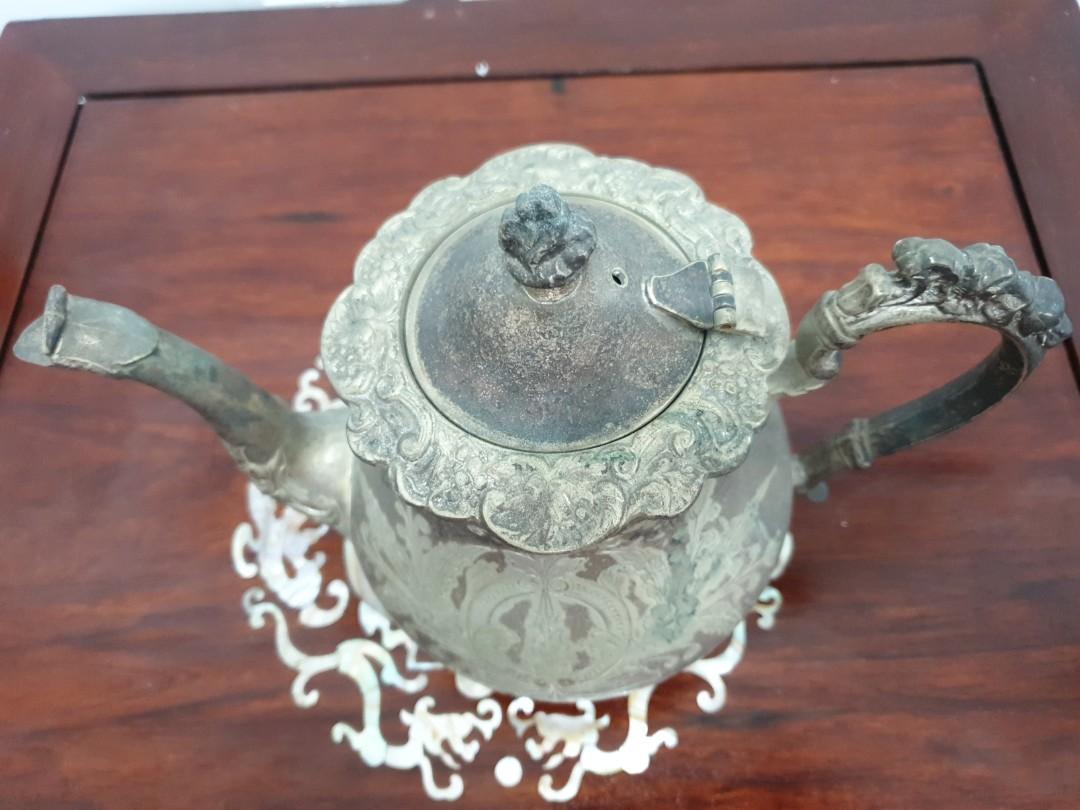 Teko teapot tembaga putih lama antik antique, Furniture & Home Living ...