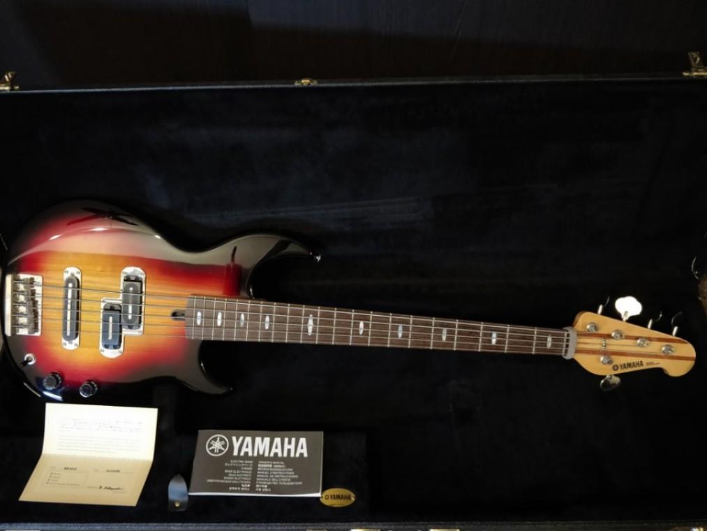 Yamaha bb2025, Hobbies & Toys, Music & Media, Musical Instruments on ...