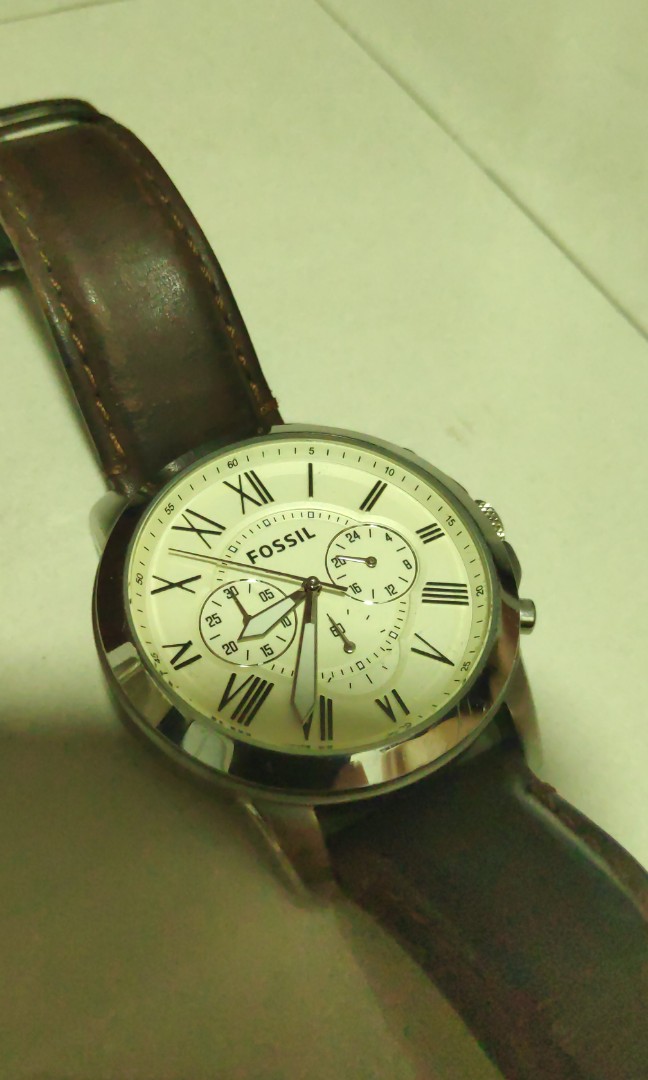 Fossil Watch, Men's Fashion, Watches & Accessories, Watches on Carousell