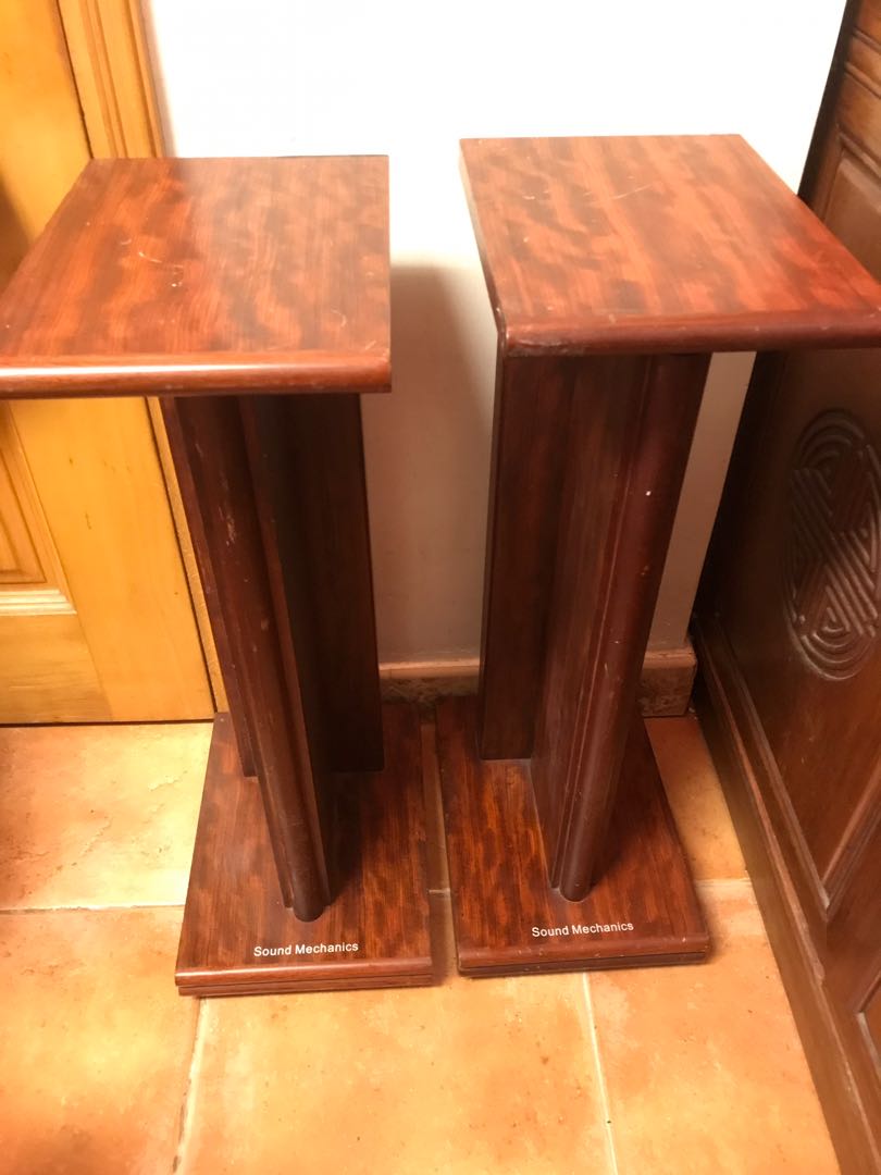 Sound Mechanics speaker stands wooden實木喇叭座一對, 音響器材, Soundbar、揚聲器、藍牙喇叭、耳 ...