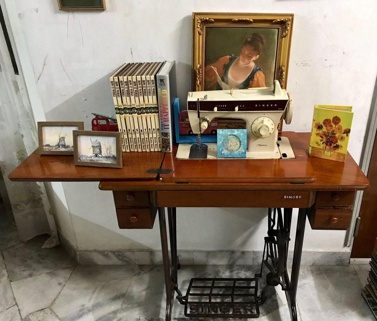 Vintage Singer Fashion Mate 248 Sewing Machine 1960’s, Hobbies & Toys ...