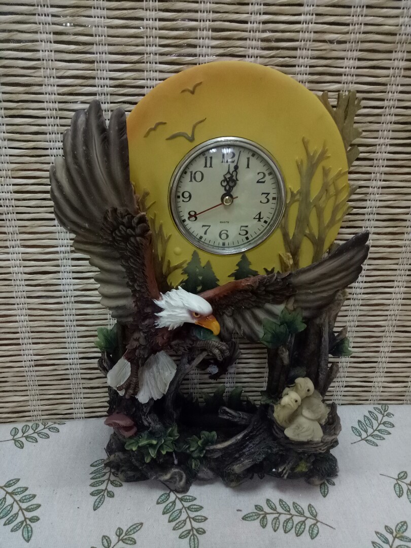 Eagle clock, Furniture & Home Living, Home Decor, Clocks on Carousell