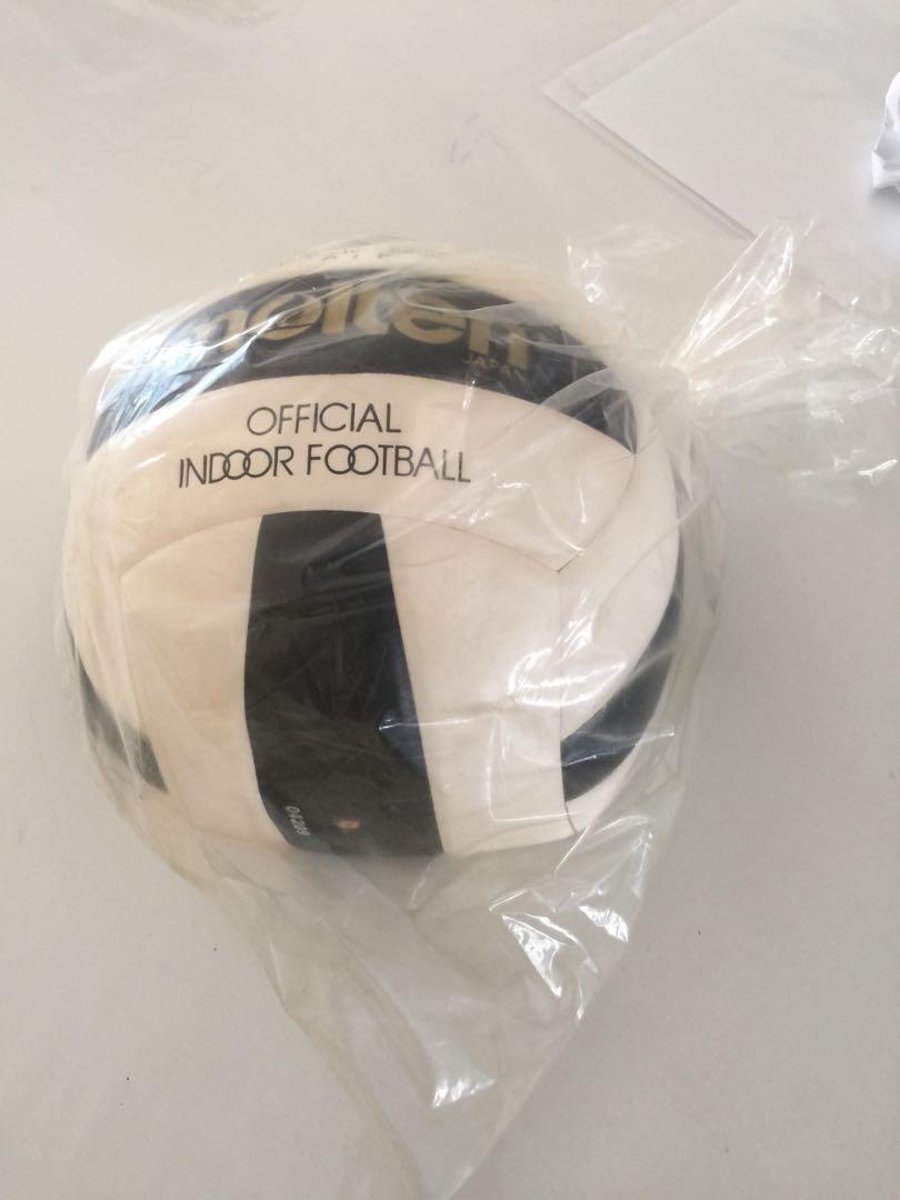 Molten indoor football, Sports Equipment, Sports & Games, Racket & Ball ...