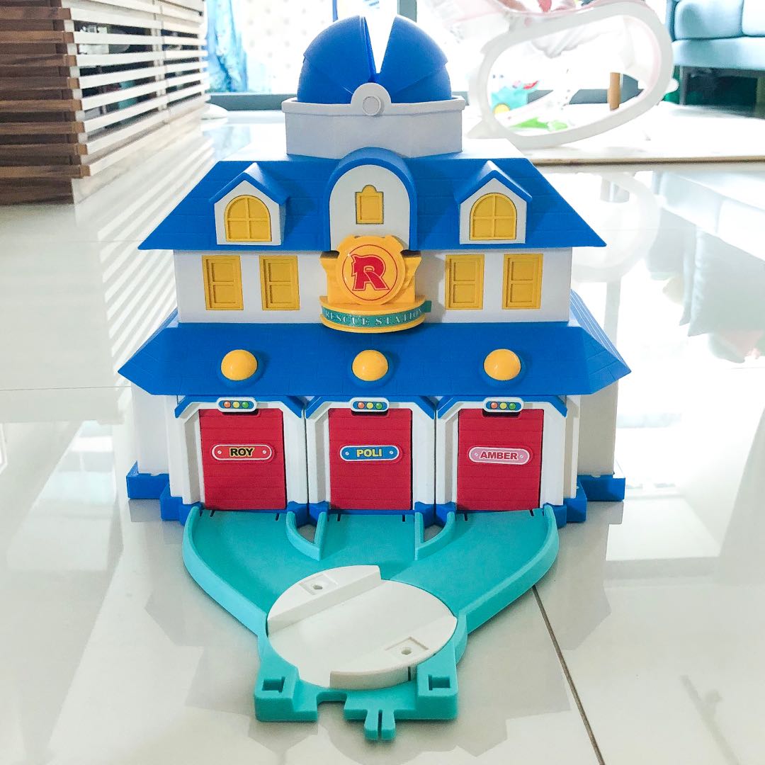 Robocar Poli Rescue Station, Hobbies & Toys, Toys & Games on Carousell