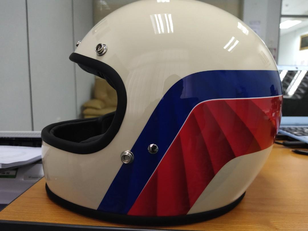 helmet amz excelor , vintage, Motorbikes on Carousell