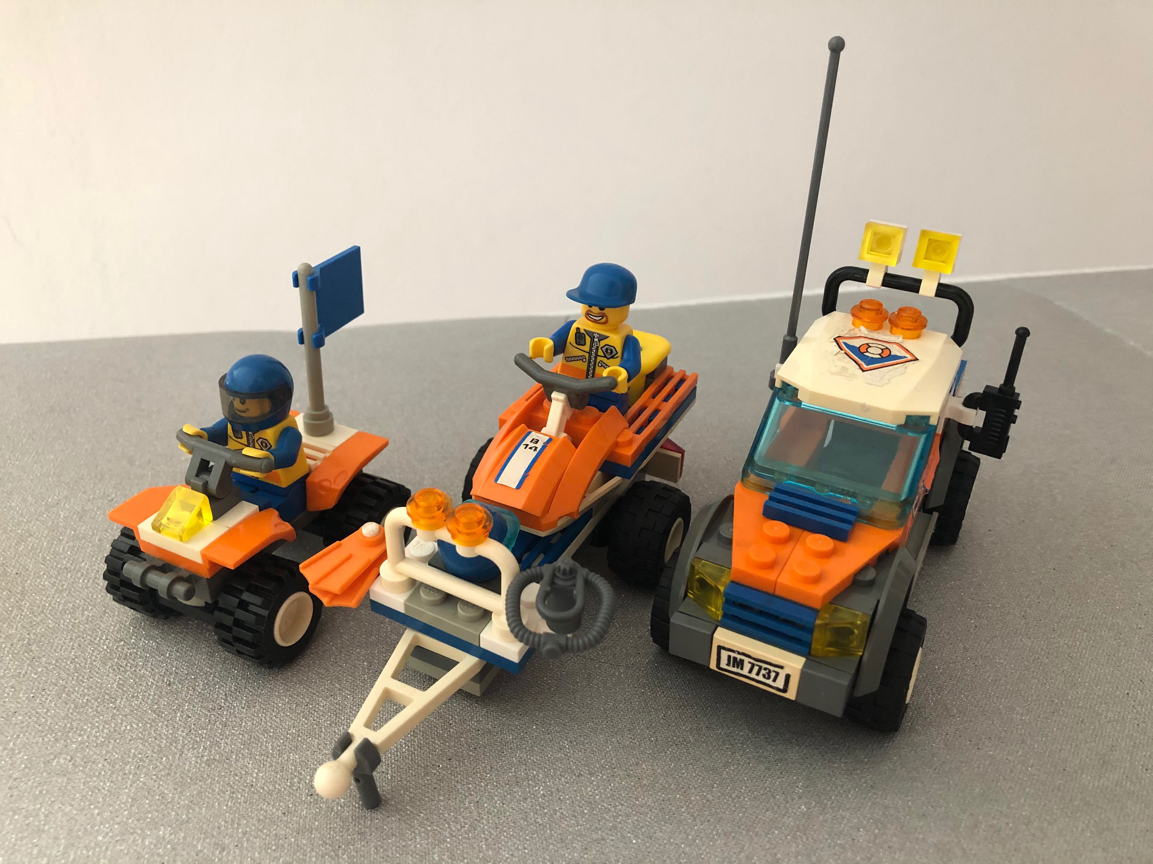 LEGO 7736 & 7737: Coast Guard Buggy & Coast Guard 4WD & Jet Scooter ...
