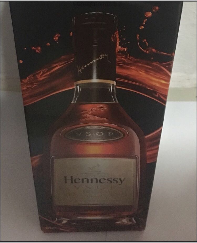 Hennessy VSOP Privilege Cognac 1L, Food & Drinks, Alcoholic Beverages on Carousell