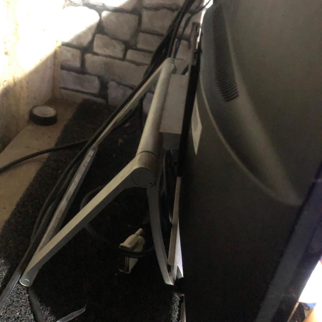 LG IPS235 23" FullHD 1080p IPS HDMI Led Monitor, Computers & Tech ...