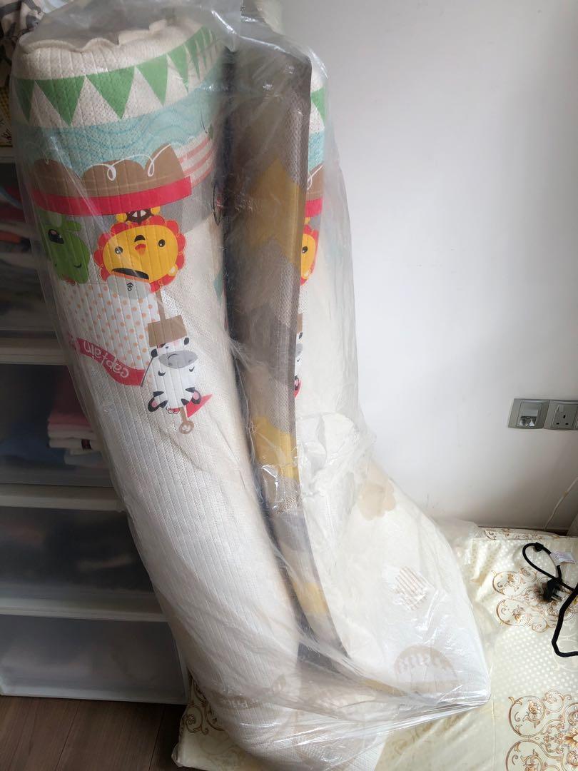 Parklon Mat Bubble Series L size, Babies & Kids, Bathing & Changing ...