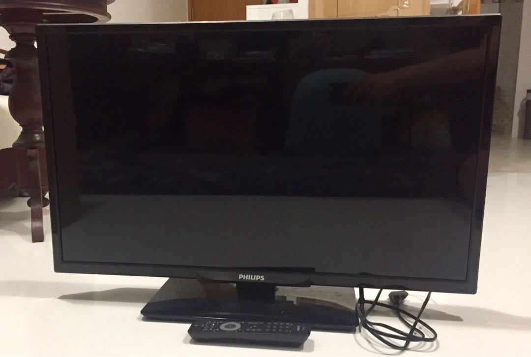 Philips 32 inch LED TV, TV & Home Appliances, TV & Entertainment, TV on ...