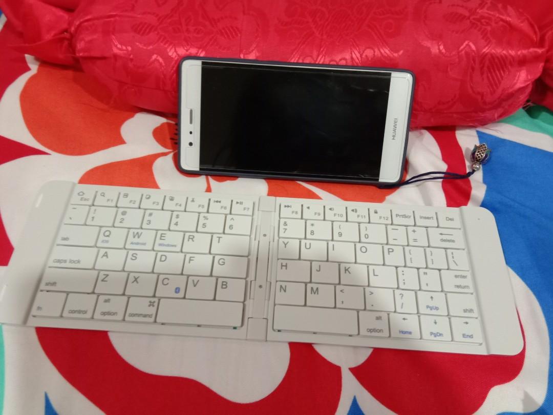 Rii K09 Foldable wireless Bluetooth keyboard, Mobile Phones & Gadgets, Wearables & Smart Watches ...