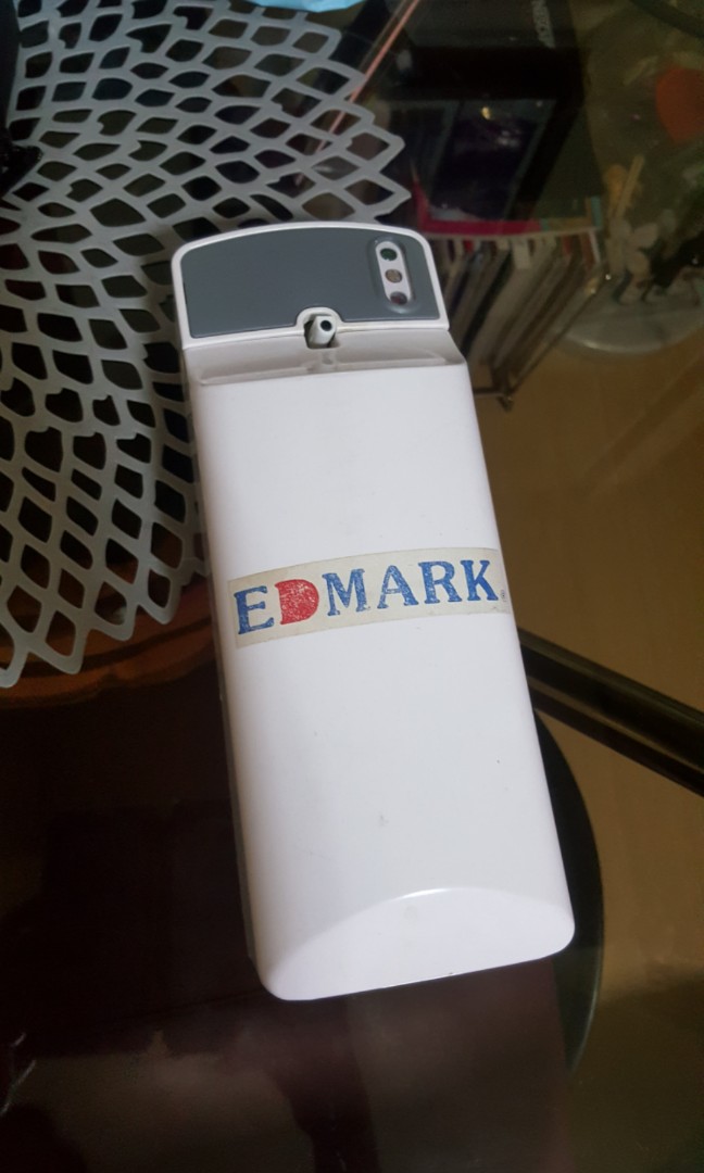 Edmark Fresh o-matic automatic air freshener, Furniture & Home Living ...