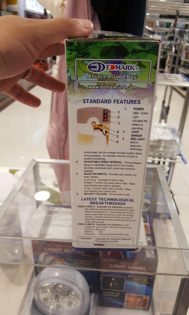 Edmark Fresh o-matic automatic air freshener, Furniture & Home Living ...