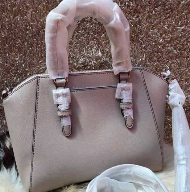 Michael Kors Ciara Bag, Women's Fashion, Bags & Wallets, Tote Bags on ...