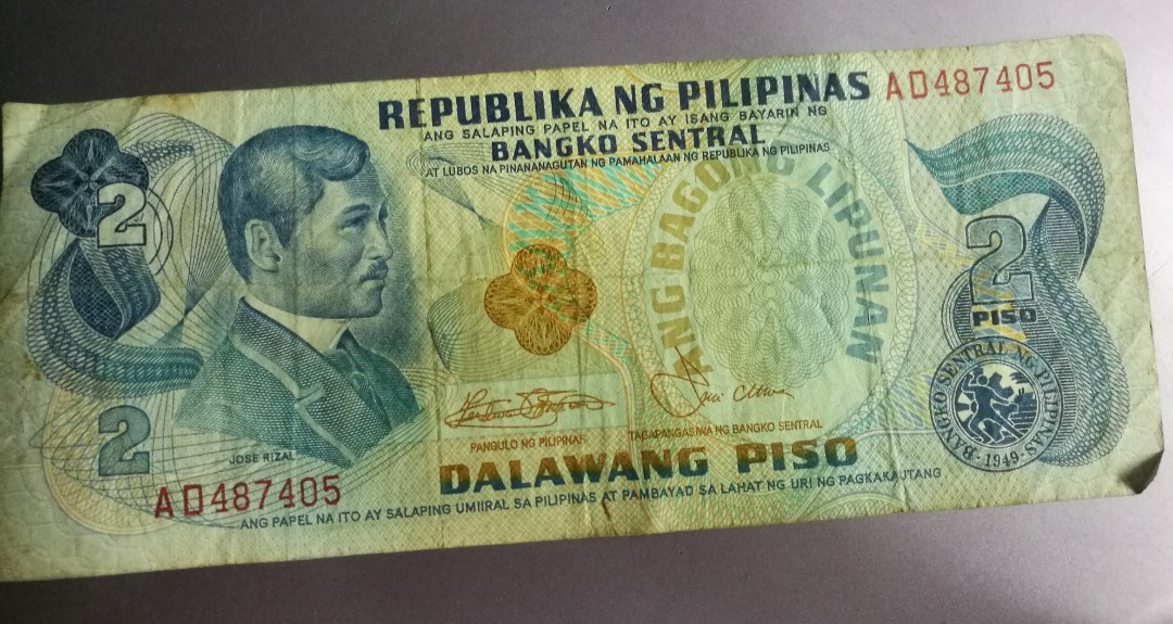 OLD Philippine Two peso note, Hobbies & Toys, Memorabilia ...