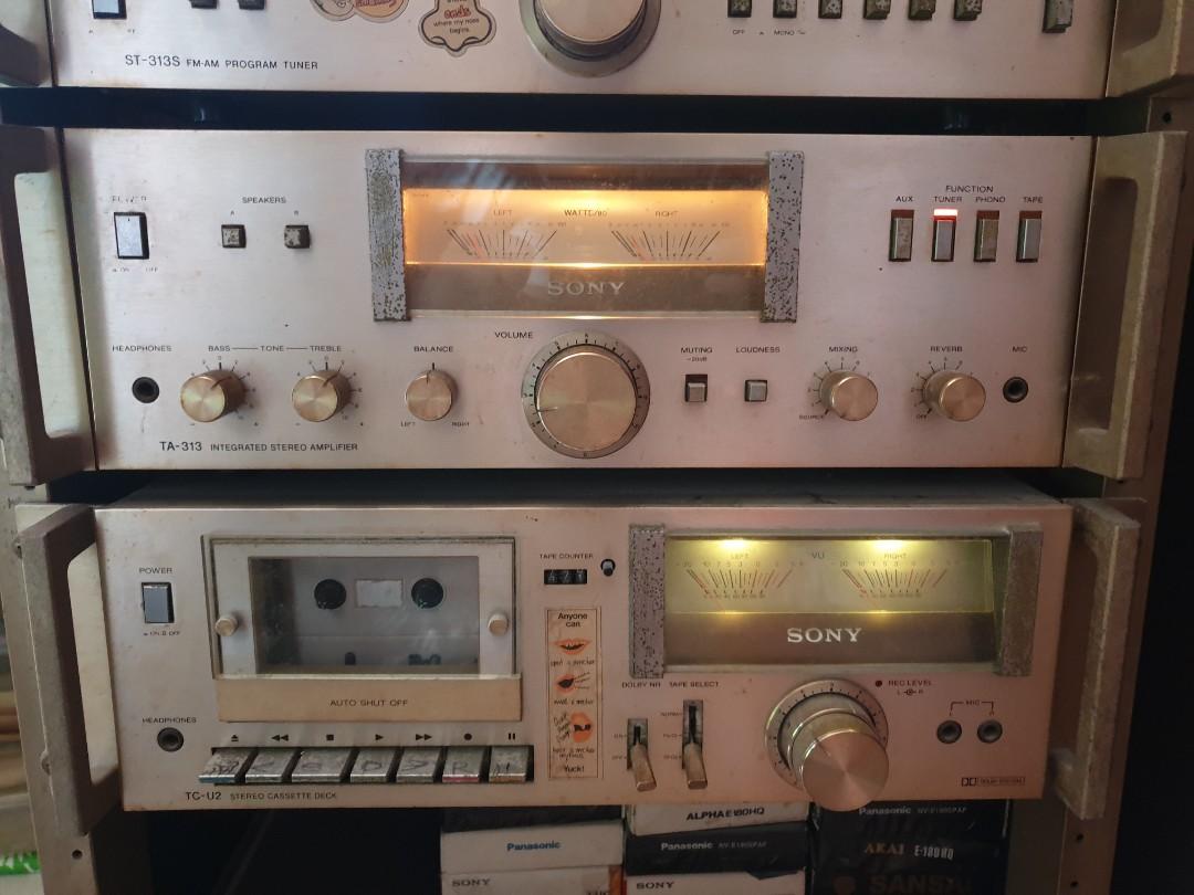 Sony sound system with turn table and 2 standing speakers, Audio, Other ...