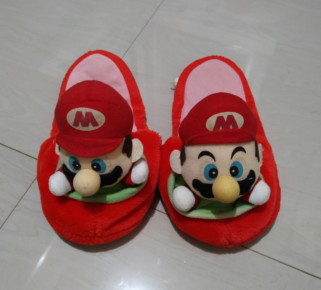 Super Mario Slippers, Babies & Kids, Babies & Kids Fashion on Carousell