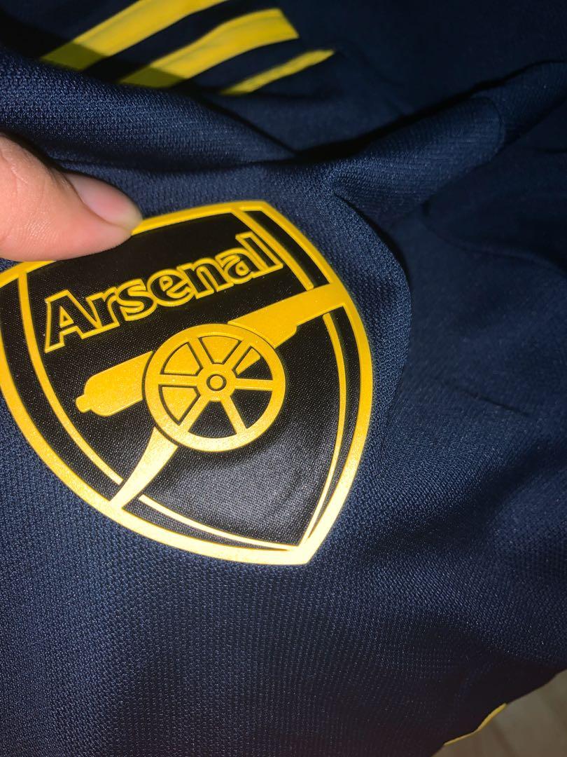 Arsenal 3rd kit authentic, Sports Equipment, Other Sports Equipment and ...