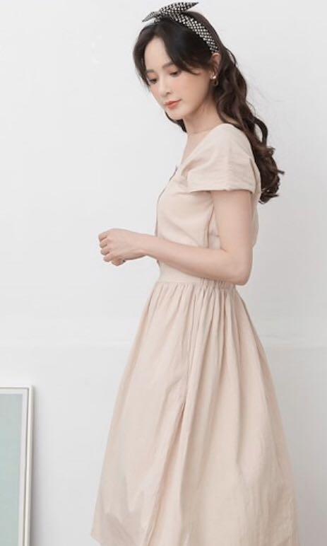 Beige Dress, Women's Fashion, Dresses & Sets, Dresses on Carousell