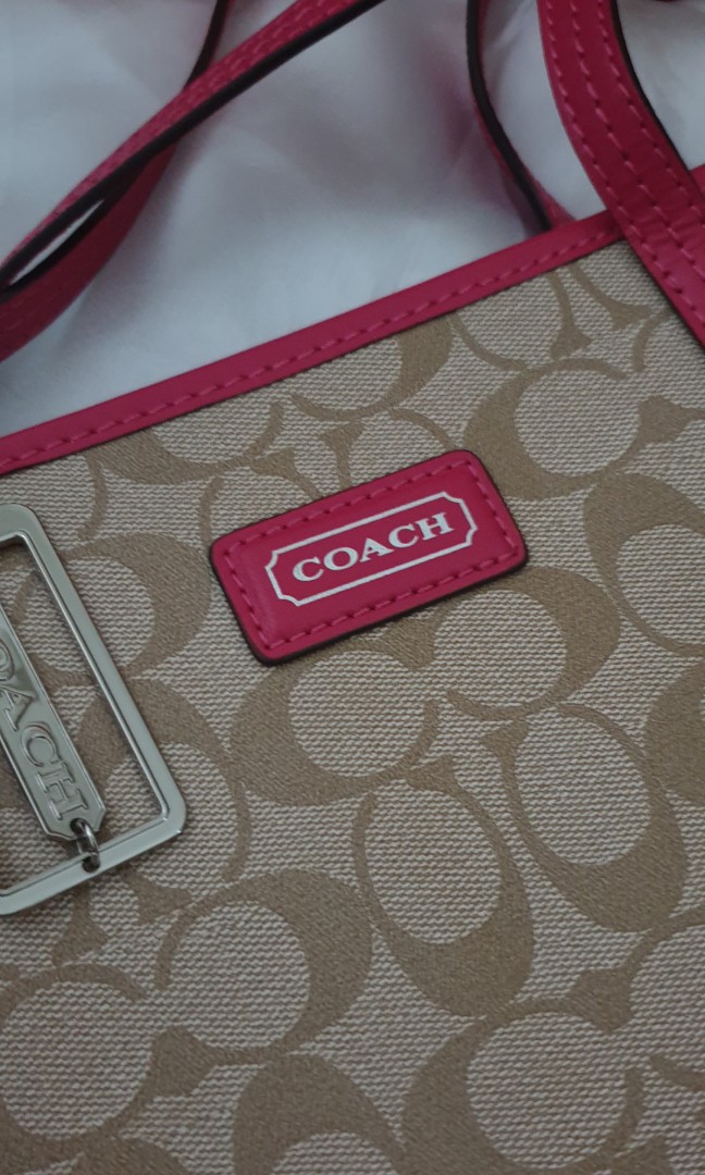 Coach Neverfull, Women's Fashion, Bags & Wallets, Purses & Pouches on ...