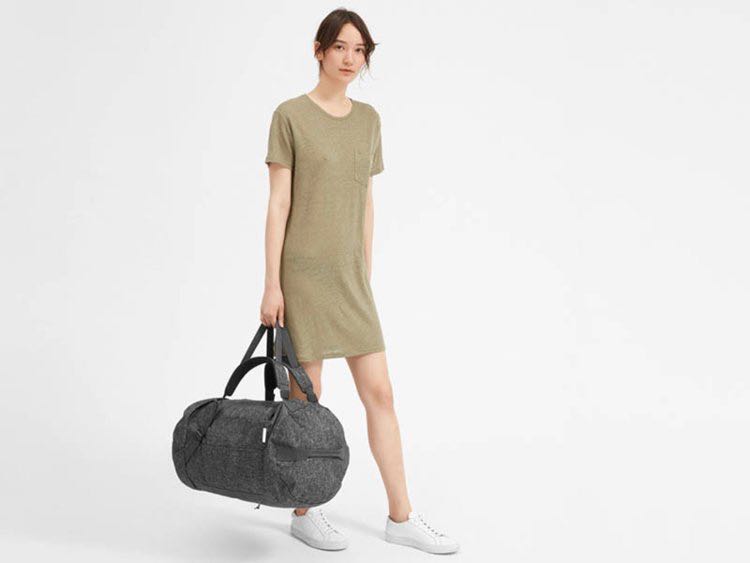 Everlane The Mover Pack Gym Bag , Luxury, Bags & Wallets on Carousell