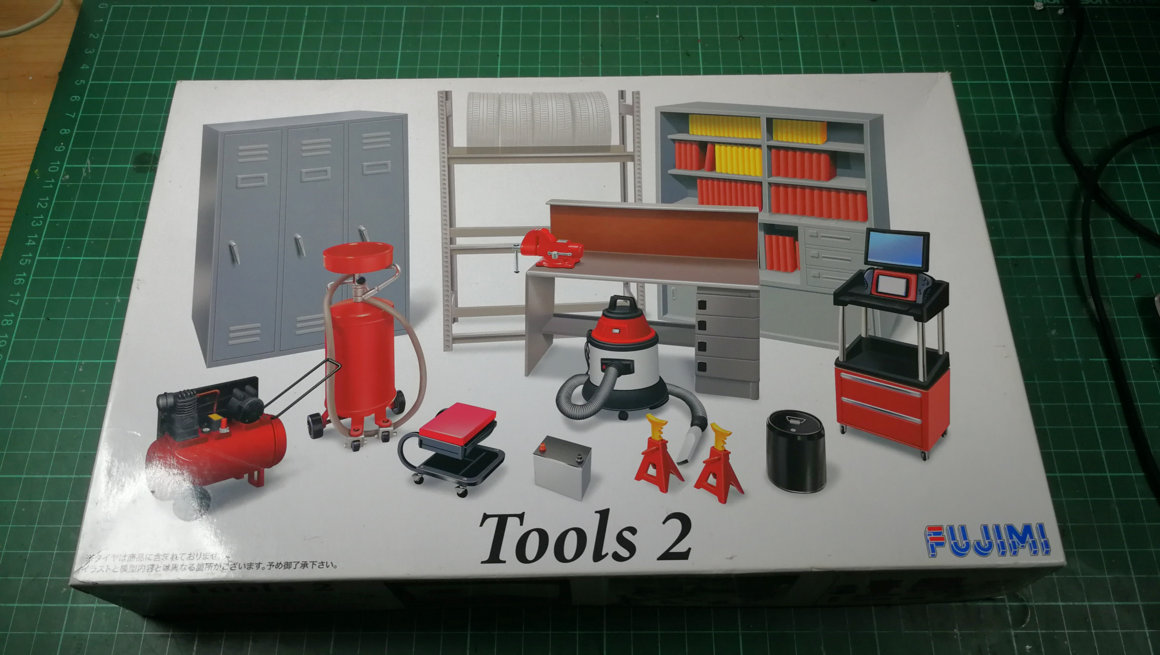 Fujimi 1/24 Tools 2, Hobbies & Toys, Toys & Games on Carousell