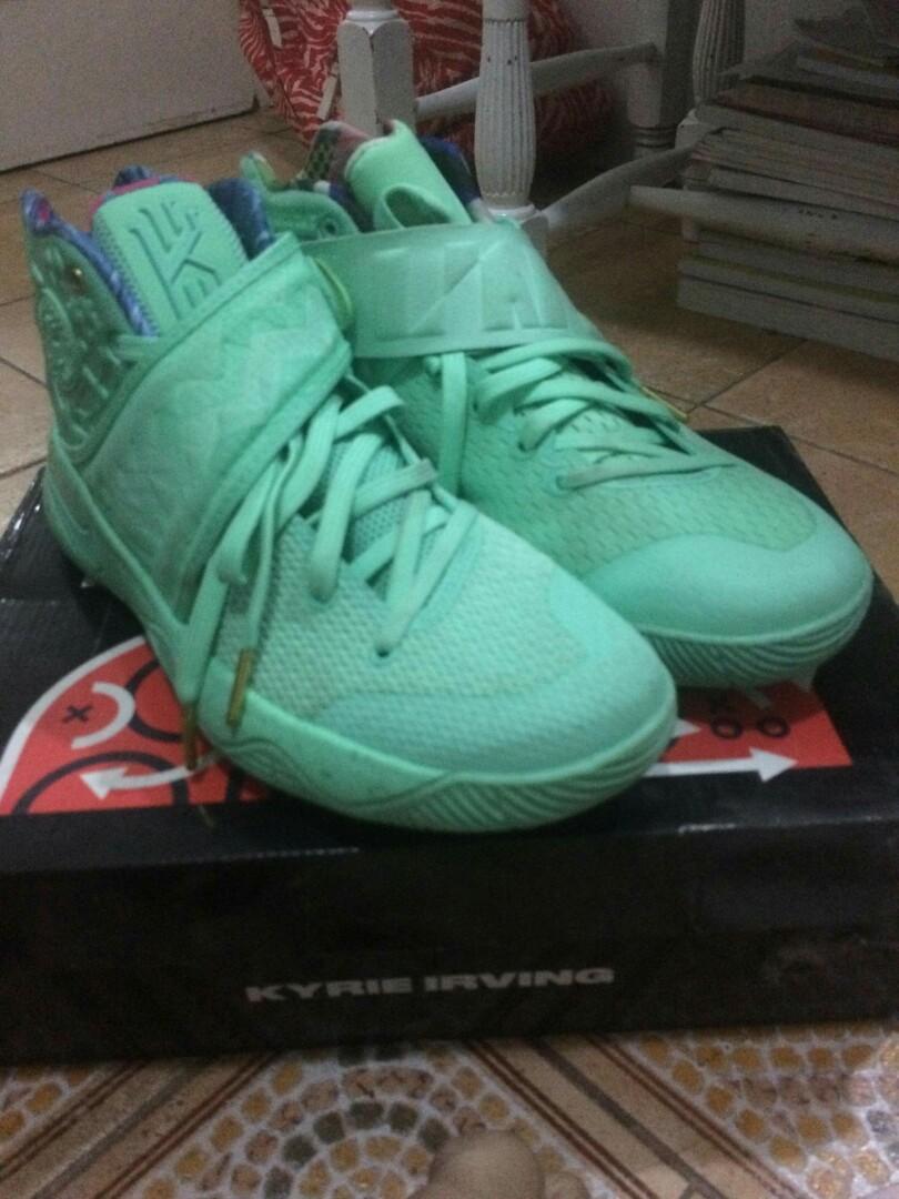 Kyrie 2 'What The' Limited Edition, Men's Fashion, Footwear, Sneakers ...