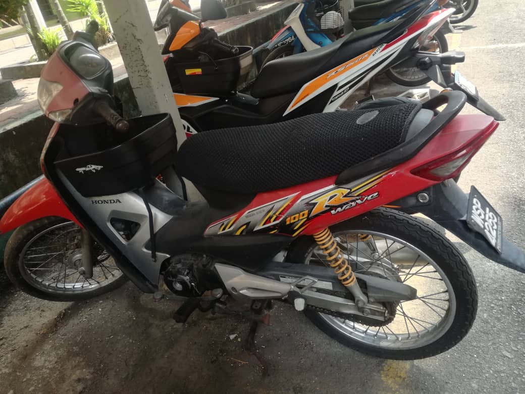 Motor wave 1000cc, Motorbikes on Carousell