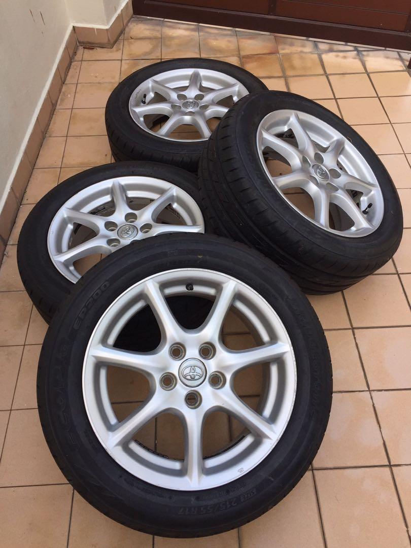 Toyota Previa / Estima Original 17" wheel rims & almost new tyres, Car ...