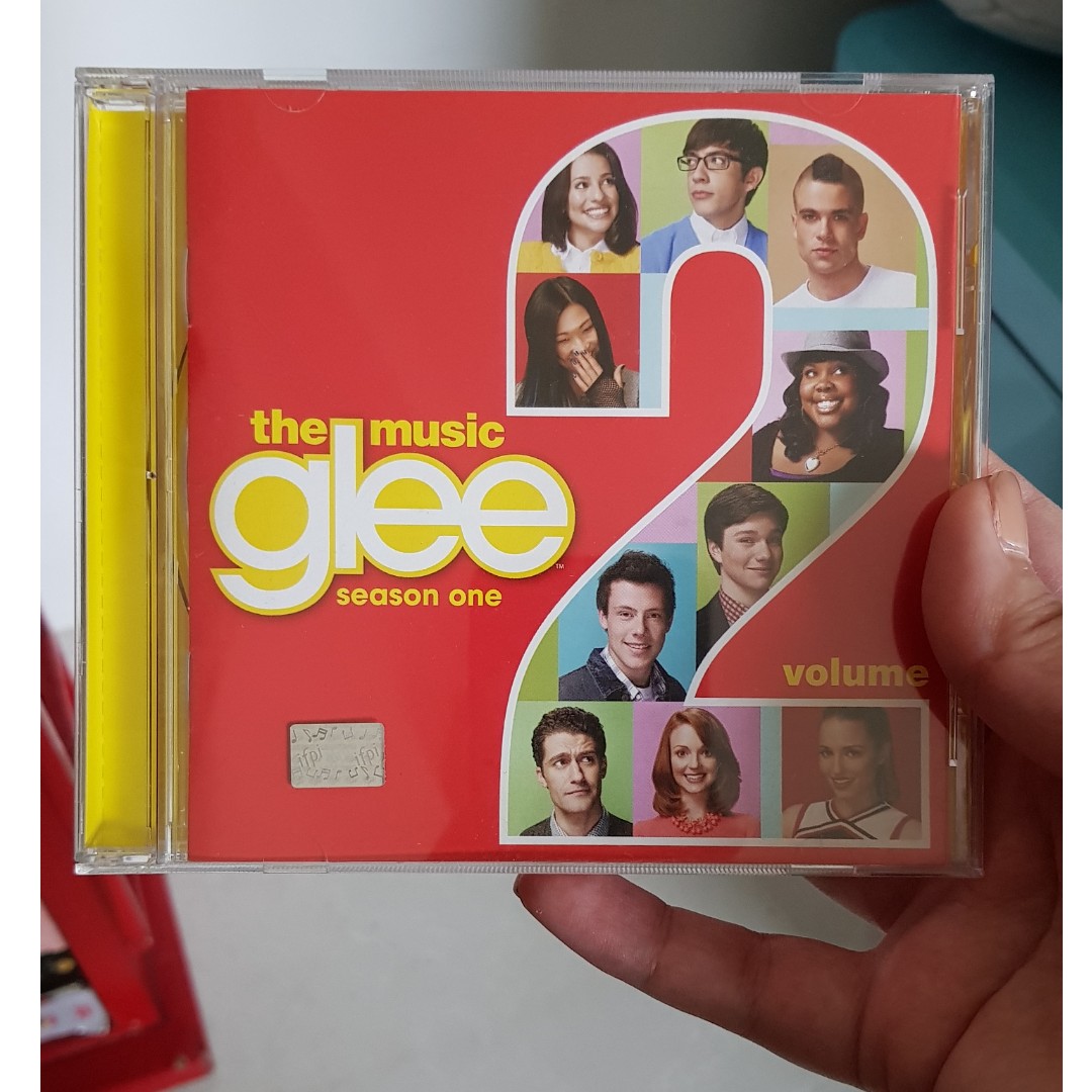 CD The music of Glee (season one) Volume 2, Hobbies & Toys, Music ...