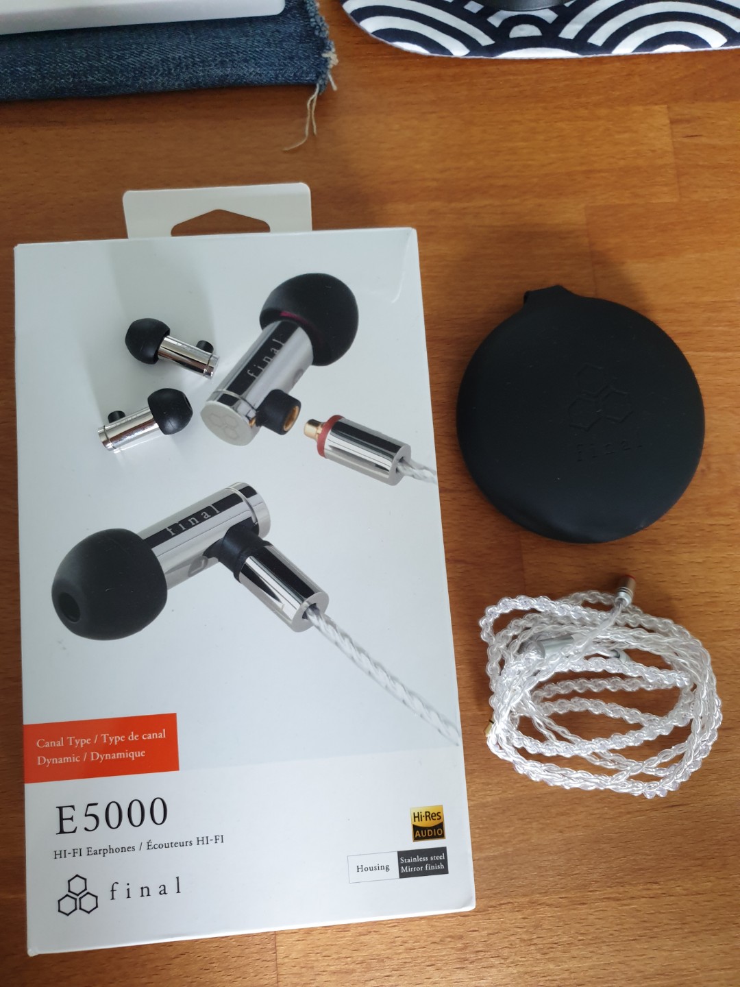 Final audio e5000 (with aftermarket cable), Audio, Portable Audio Accessories on Carousell
