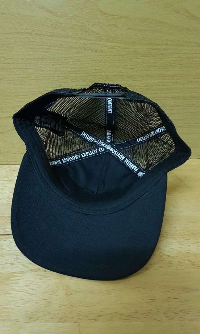 H&M Divided PARENTAL ADVISORY EXPLICIT CONTENT Trucker Cap. (Original), Men's Fashion, Watches ...