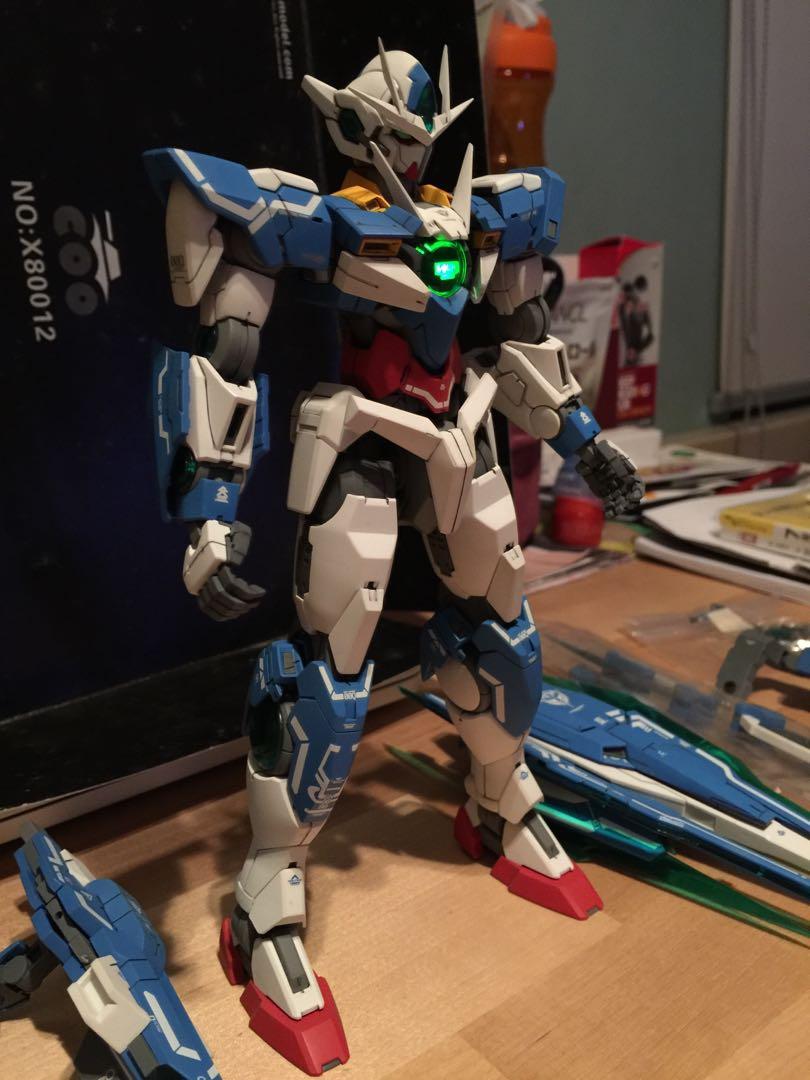 MG Gundam 00Q 高達 完成品, 興趣及遊戲, 玩具 & 遊戲類 - Carousell