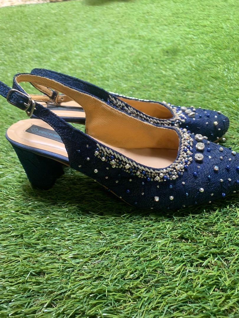 Sepatu Pesta, Fesyen Wanita, Sepatu di Carousell